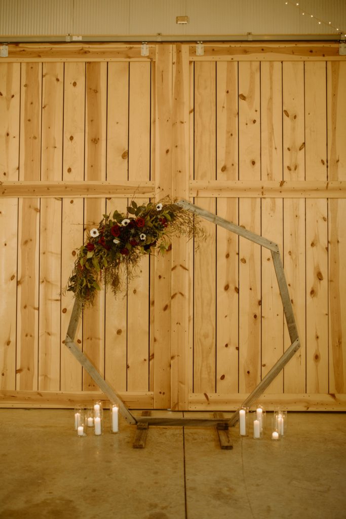 Genevieve Geometric Arch - Violet Vintage Rentals